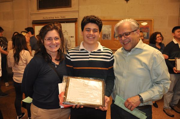 SHS Students Receive Academic Awards